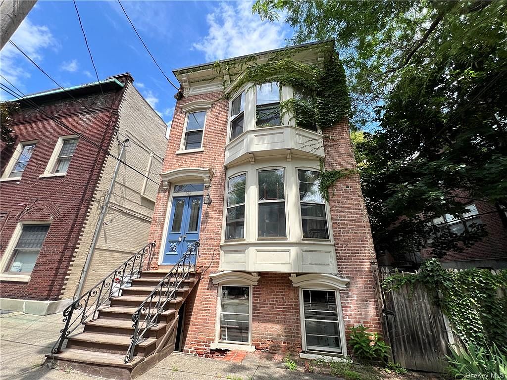149 Chestnut St, Albany, NY 12210 | Zillow