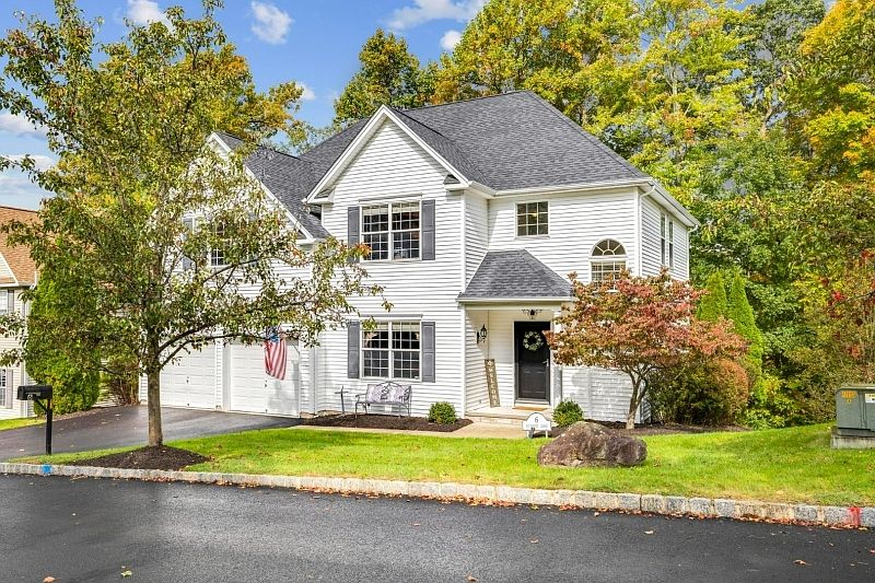 6 Butternut Ct, Hackettstown, NJ 07840 | MLS #3869209 | Zillow