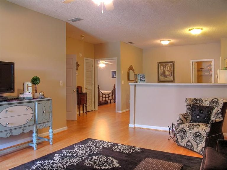 Hillendale Senior Community Apartments - Cartersville, GA | Zillow