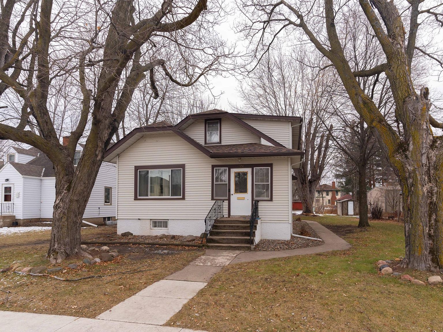 624 1st St S, Cold Spring, MN 56320 | Zillow