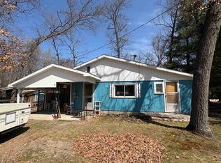 1220 Peasley Blvd, Harrison, MI 48625 | MLS #50176012 | Zillow