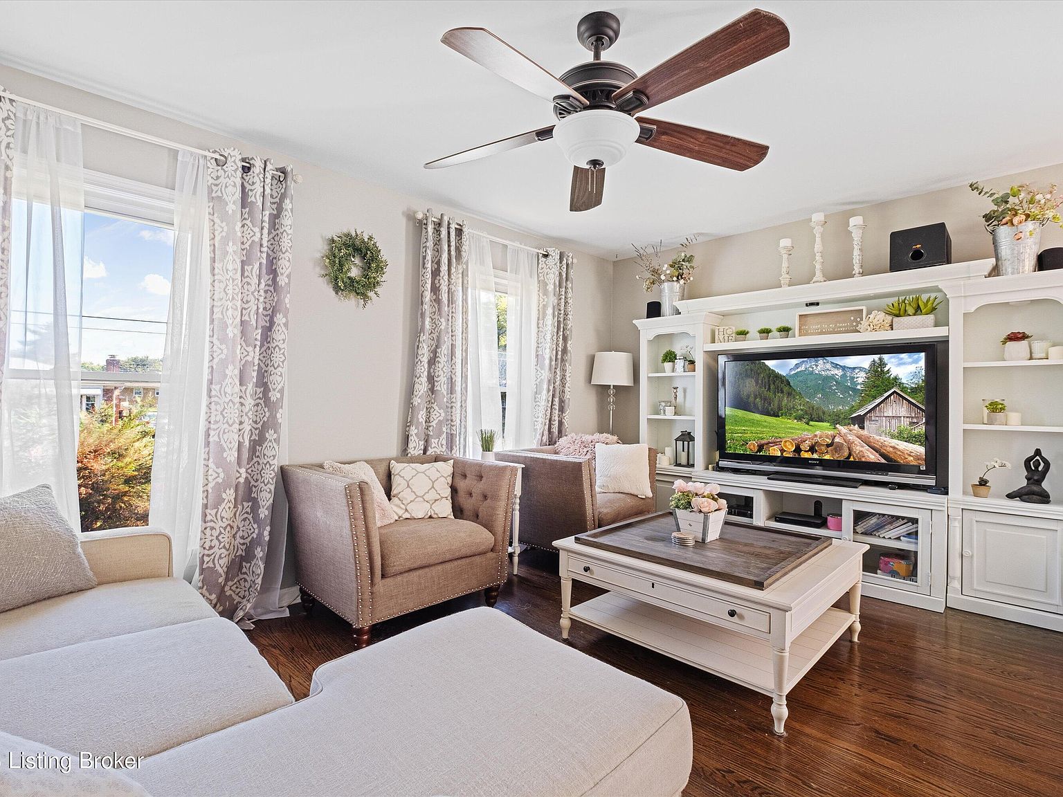 2816 Pomeroy Dr, Louisville, KY 40218 | Zillow