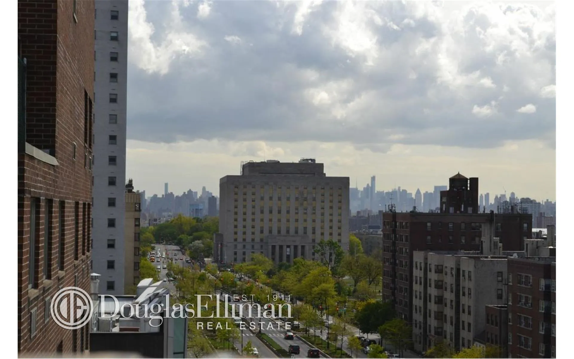 1100 Grand Concourse #4I in Concourse, Bronx | StreetEasy