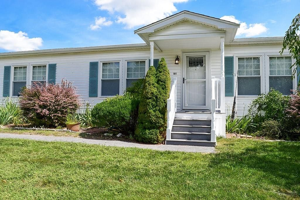 50 Highland St Taunton Ma