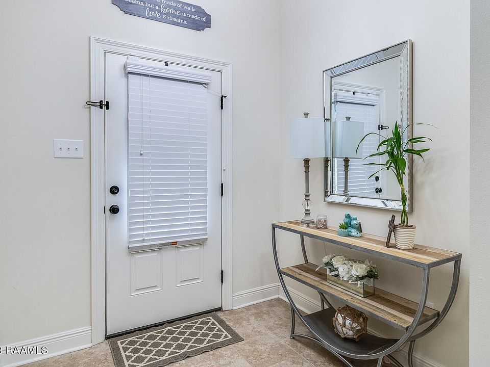 107 Raven Cliff Ln, Broussard, LA 70518 | Zillow