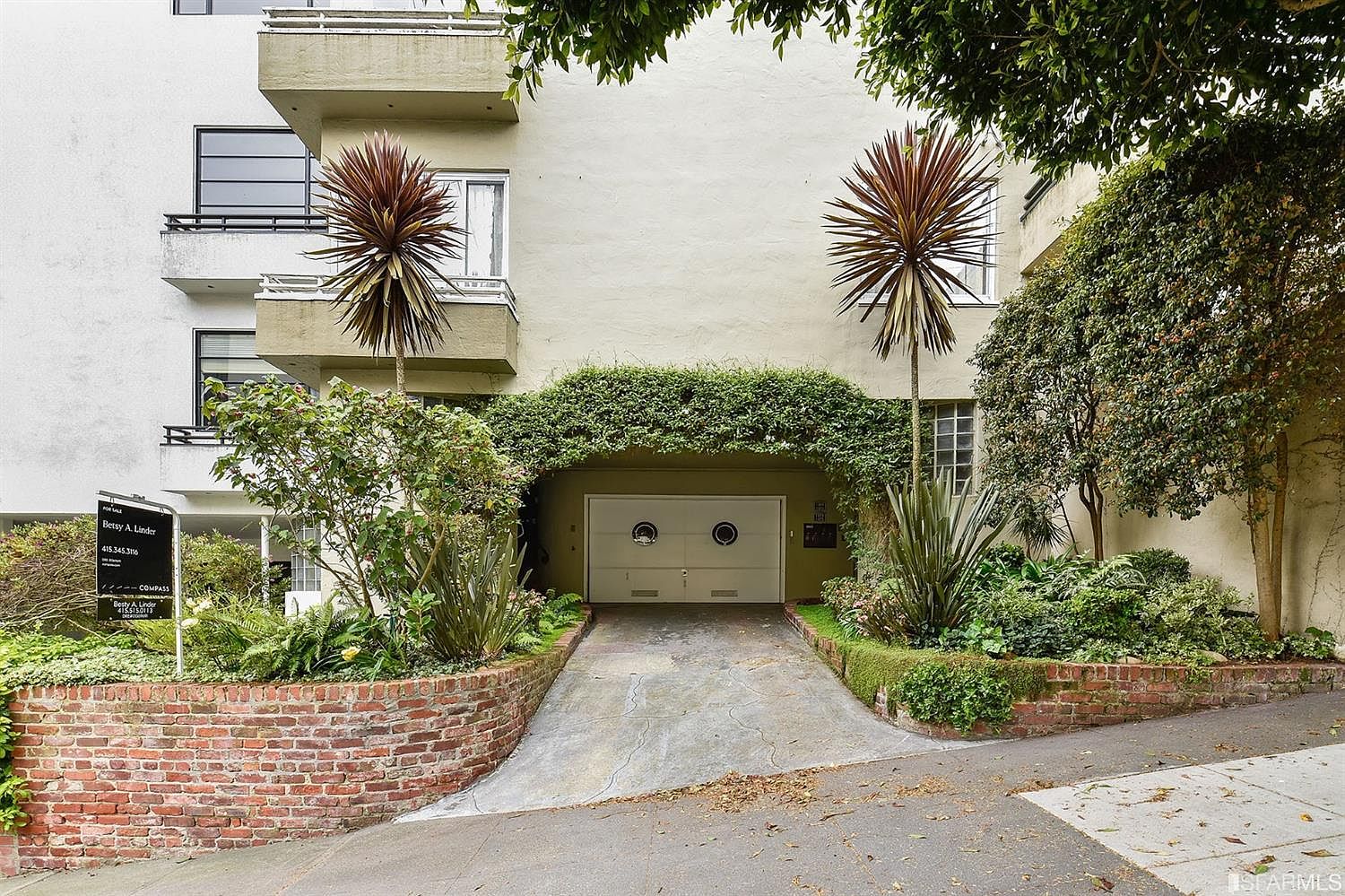 1973 Clay St, San Francisco, CA 94109 | Zillow