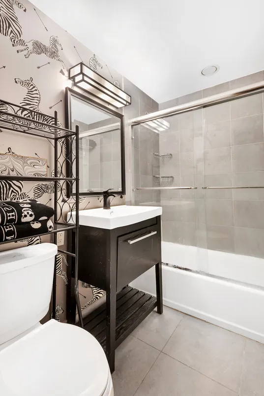 242 East 25th Street #6E in Kips Bay, Manhattan | StreetEasy