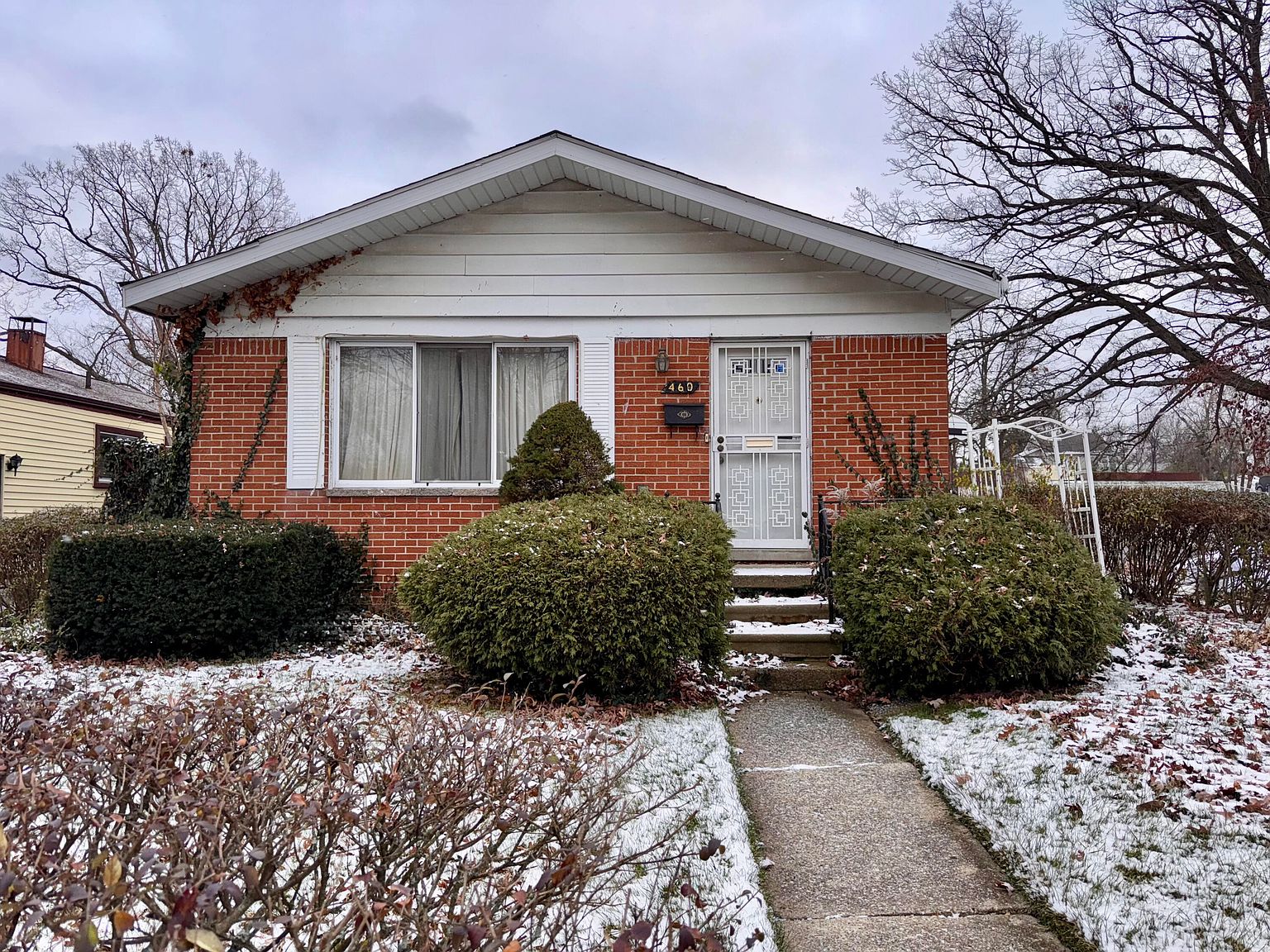 460 Elm St, Pontiac, MI 48342 | Zillow