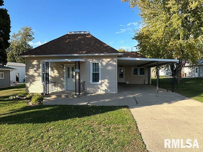 412 Fulton St, Grand Mound, IA 52751 | Zillow