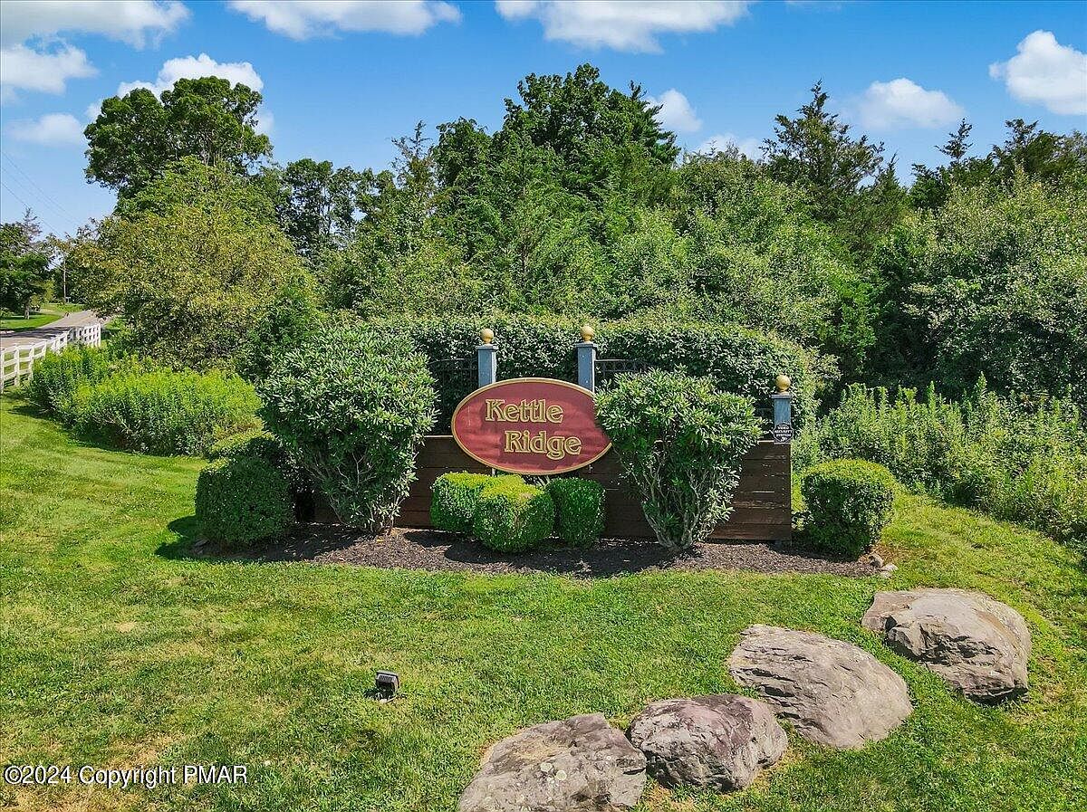 Lots 19&20 Kettle Ridge Dr, Stroudsburg, PA 18360 | MLS #PM-117416 | Zillow