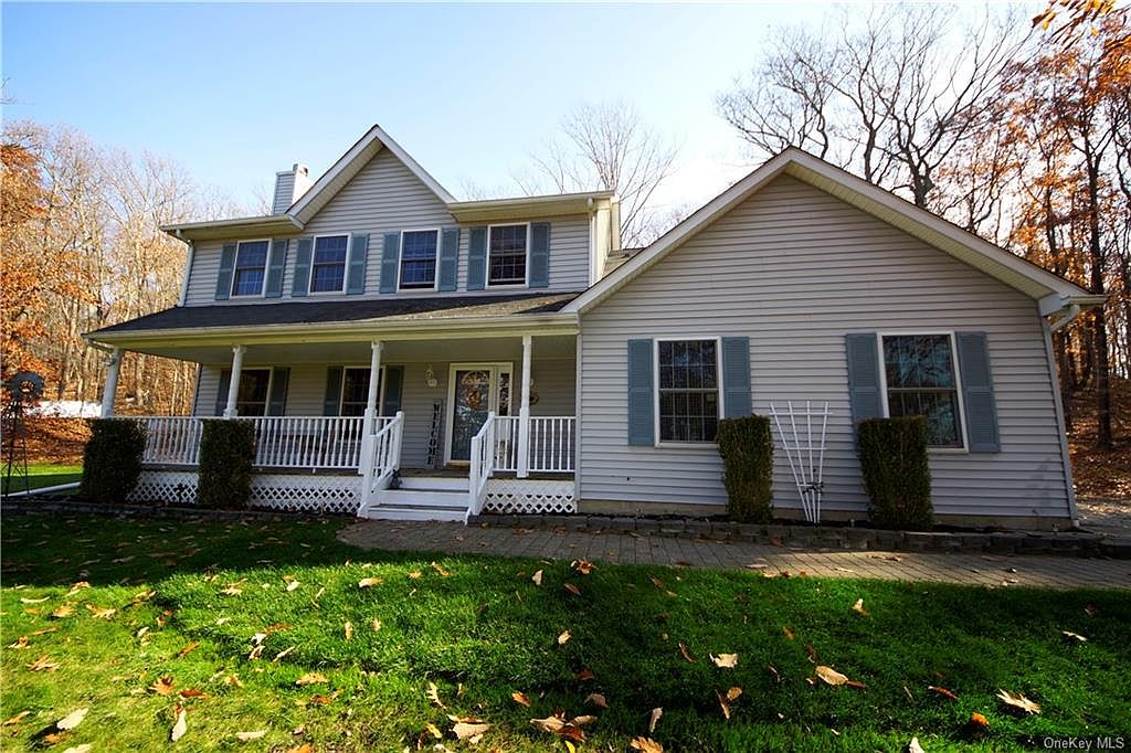 5 Vincent Drive, Chester, NY 10918 | Zillow