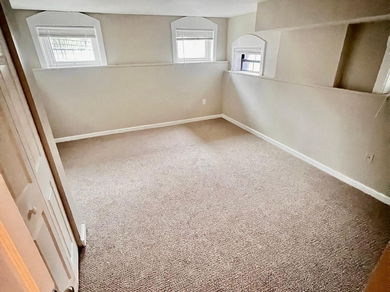 43 Austin St #13, Worcester, MA 01609 | Zillow