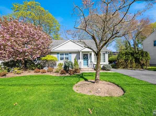 Cresskill NJ Real Estate - Cresskill NJ Homes For Sale | Zillow