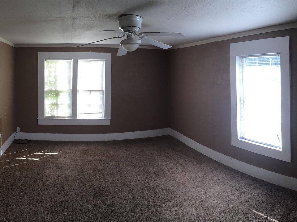 2156 Prince St, Conway, AR 72034 | Zillow