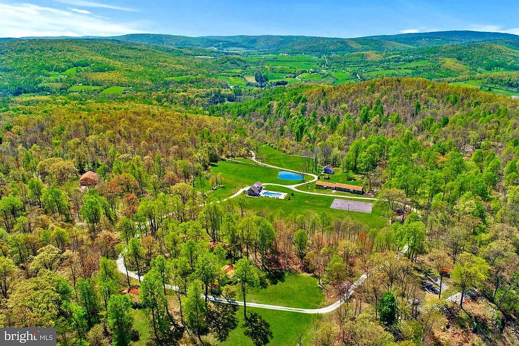 17870 Harbaugh Valley Rd, Sabillasville, MD 21780 | Zillow