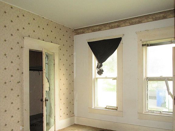 154 S Georgie Ave, Derby, KS 67037 | MLS #627597 | Zillow