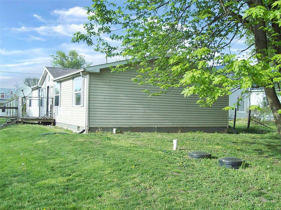 360 W 2nd St, Baylis, IL 62314 | MLS #23023537 | Zillow