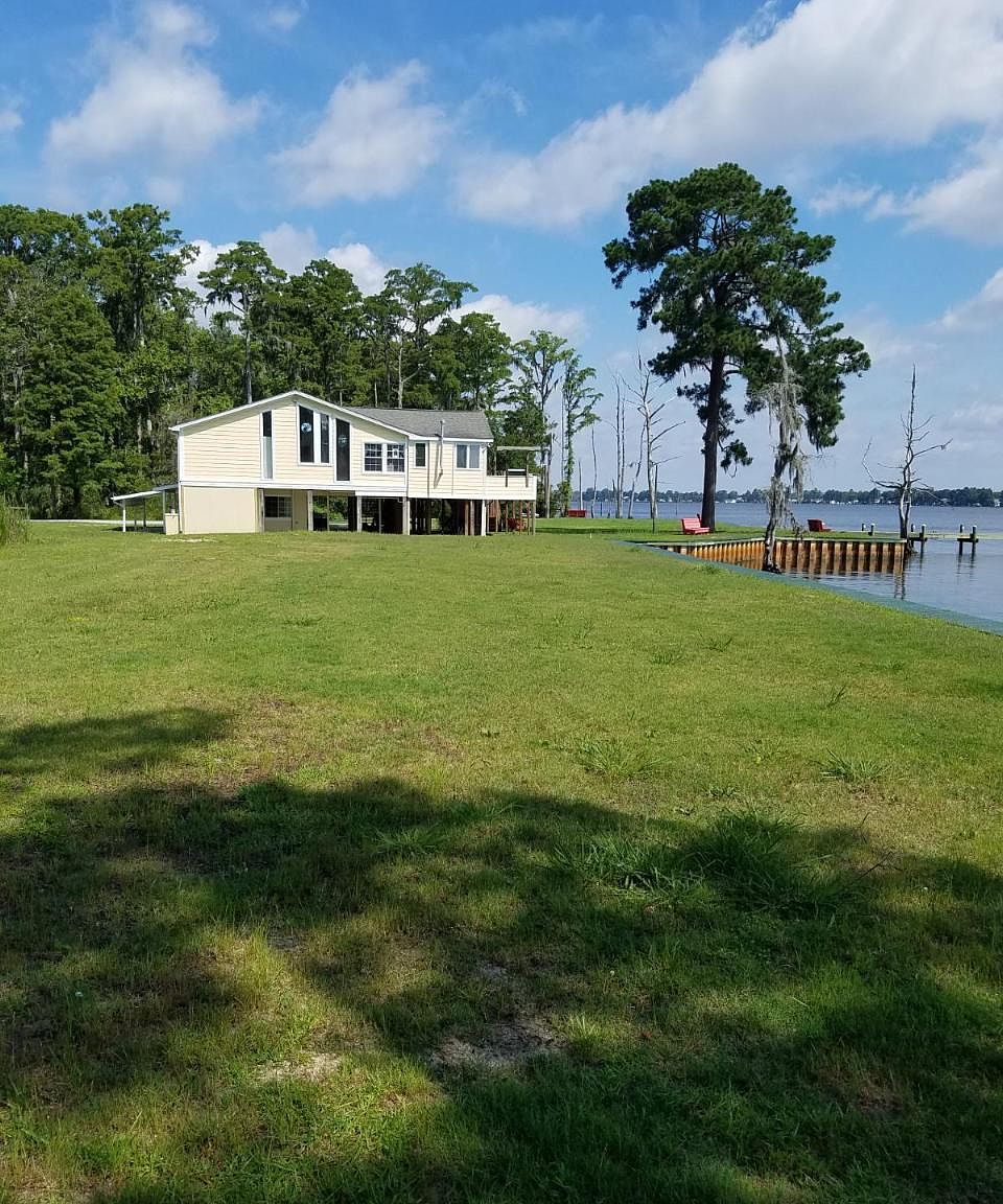 1 Bay Dr, Chocowinity, NC 27817 | Zillow