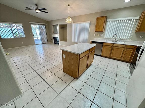 10025 Catseye Cove Ct, Las Vegas, NV 89183 | MLS #2678623 | Zillow