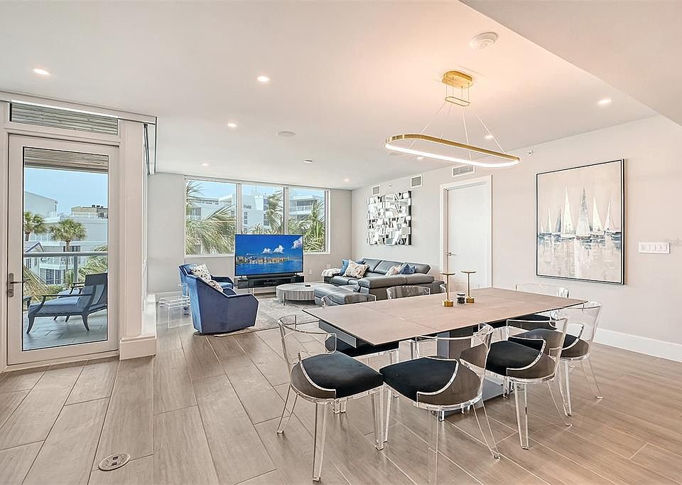 1035 Seaside Dr Sarasota, FL | Zillow