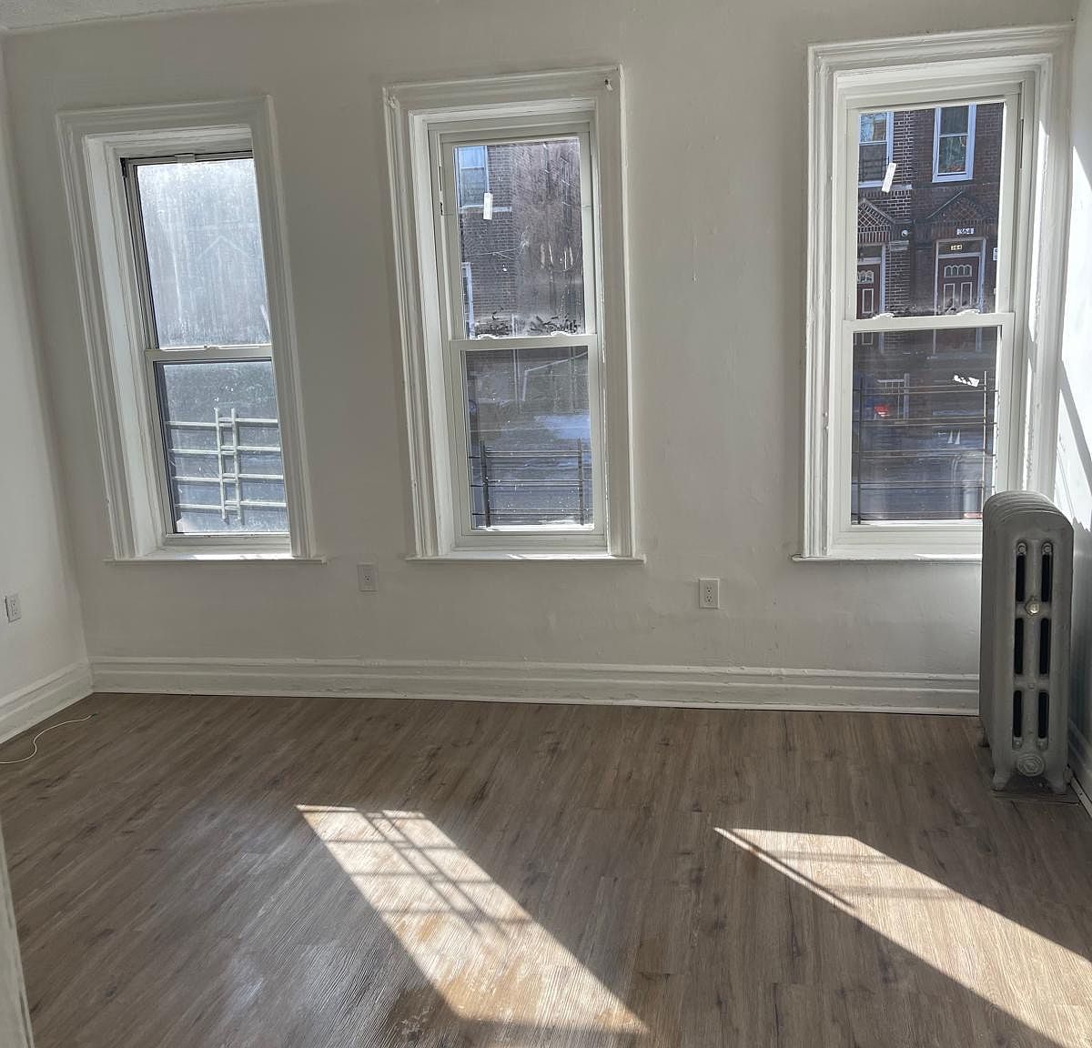 367 E 96th St #1F, Brooklyn, NY 11212 | Zillow