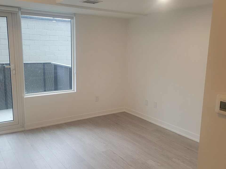 480 Wilson Ave, Toronto, ON M3H 0G1 | Zillow