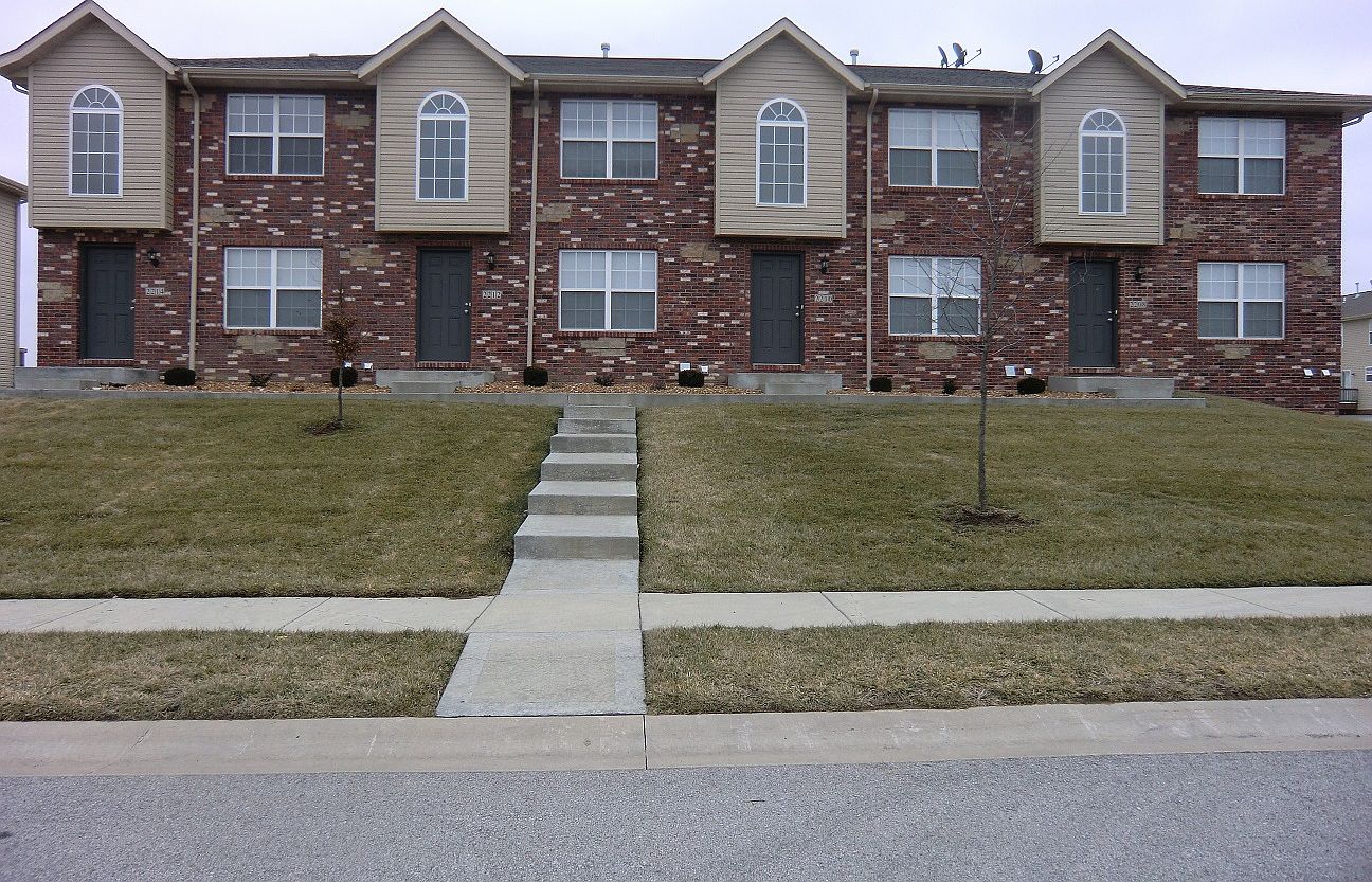 2286 Tramore #2286, Troy, IL 62294 | Zillow