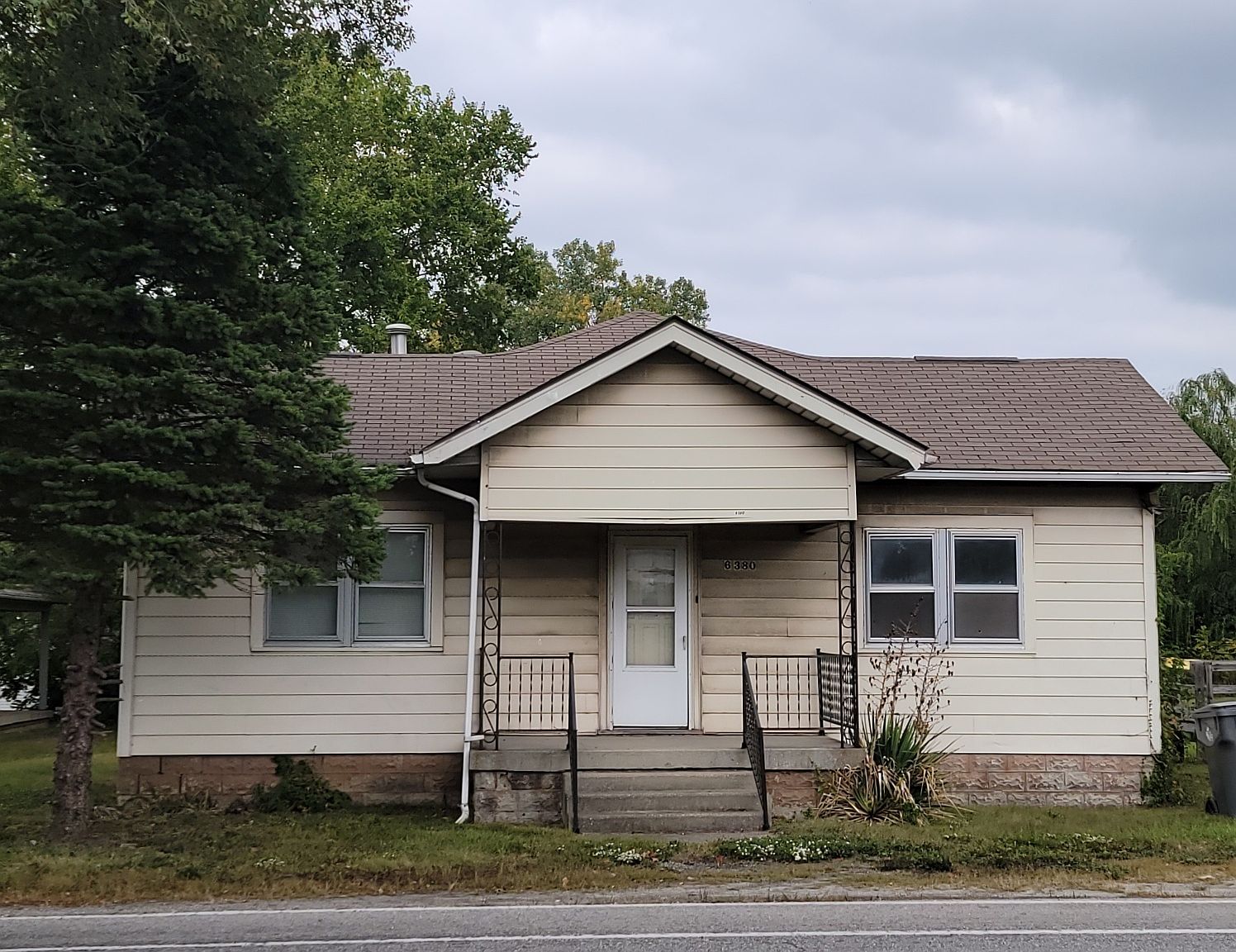 6380 E 10th St, Indianapolis, IN 46219 | MLS #21947619 | Zillow