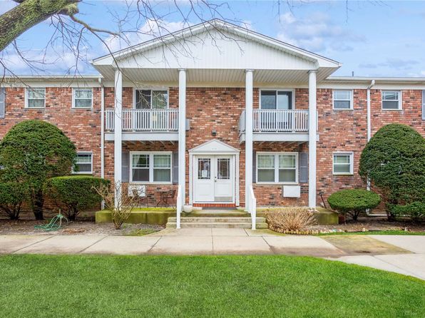 Patchogue NY Condos & Apartments For Sale - 6 Listings | Zillow
