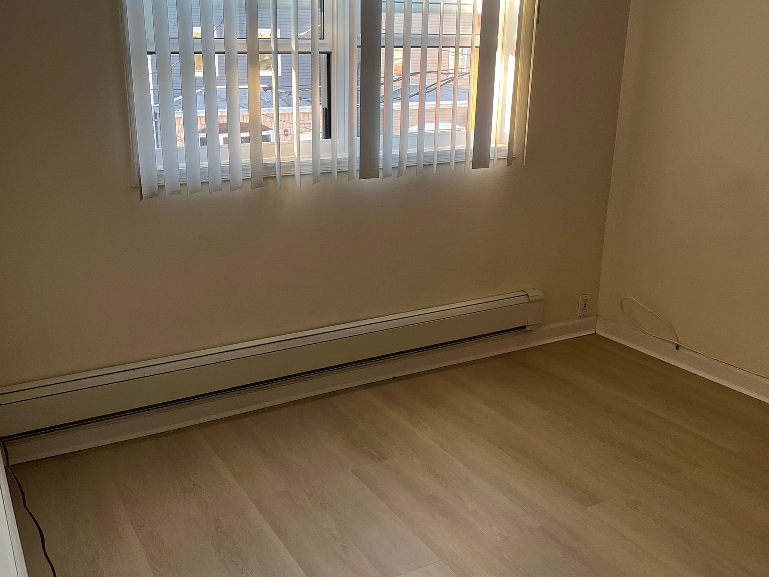 8037 88th Rd FLOOR 2, Woodhaven, NY 11421 | Zillow