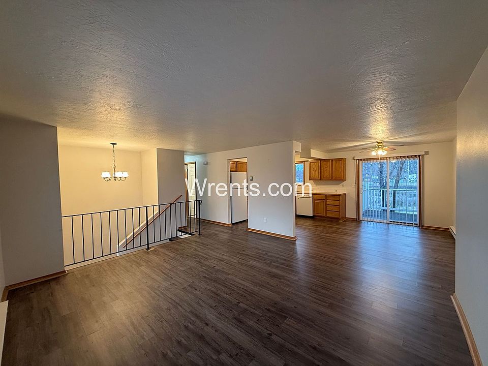11923 E Railroad Cir #11925, Spokane, WA 99206 | Zillow
