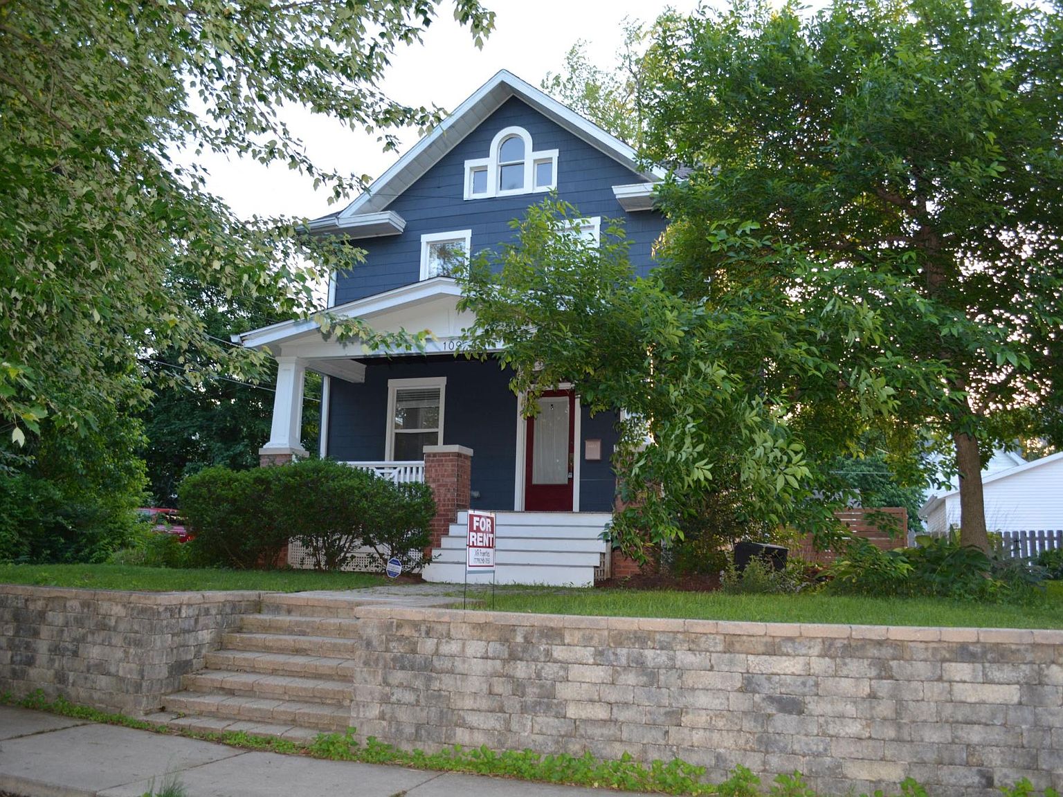 109 Fairview Ave, Bloomington, IL 61701 | Zillow