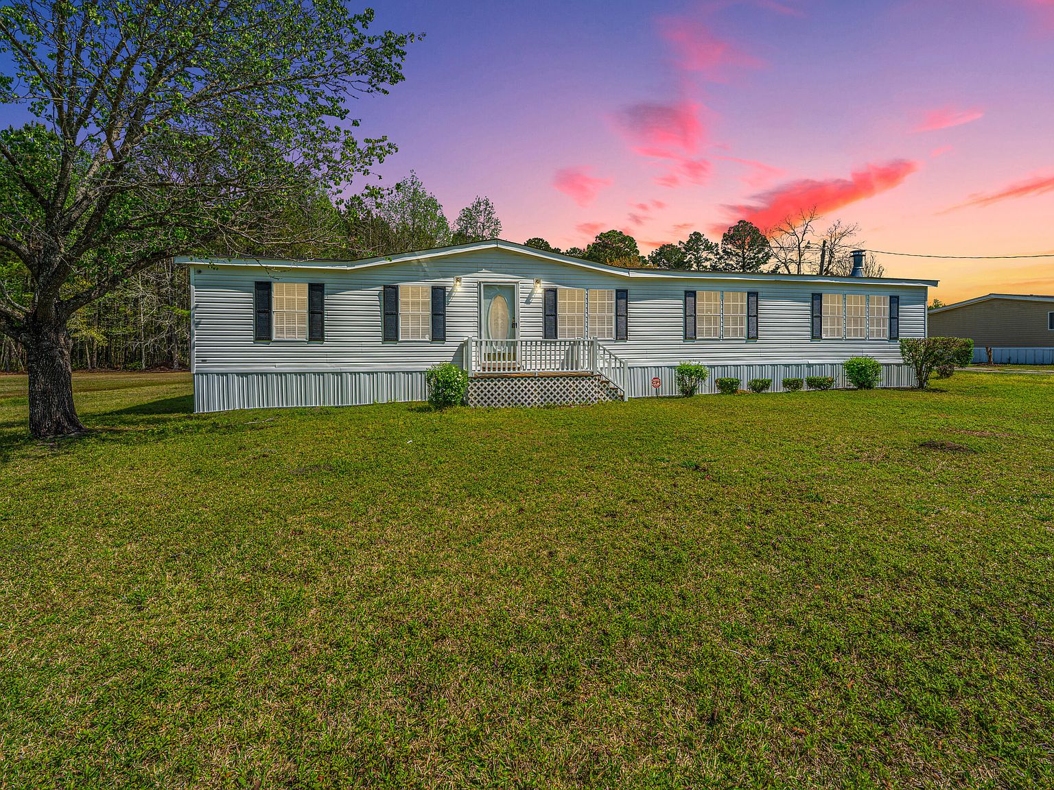 102 Whetsell St, Reevesville, SC 29471 | Zillow