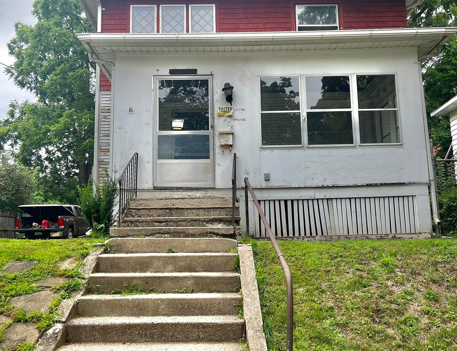 808 Cooley Pl, Jackson, MI 49203 | Zillow