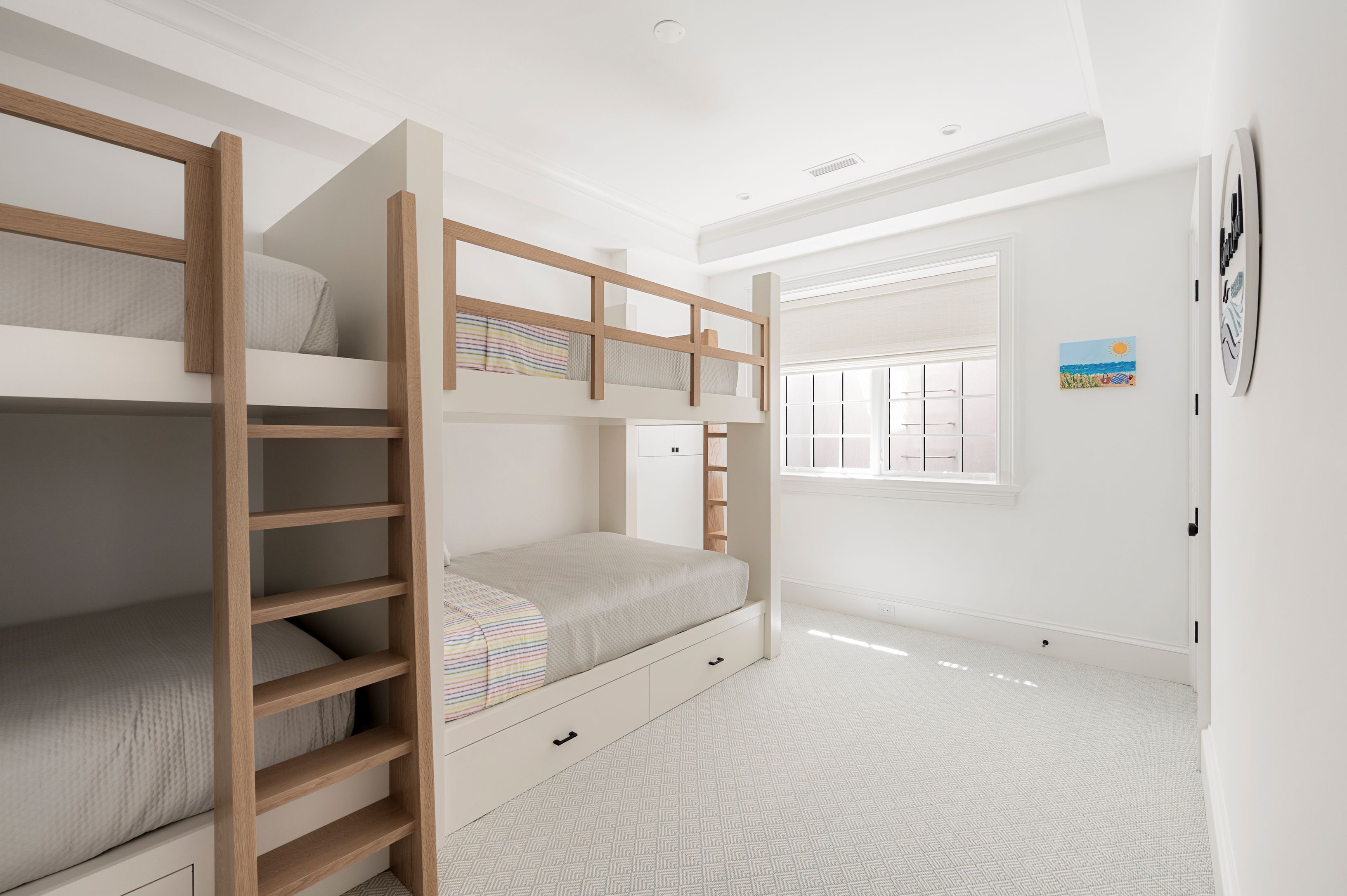 73 Pleasant Ln, Southampton, NY 11968 | Out East