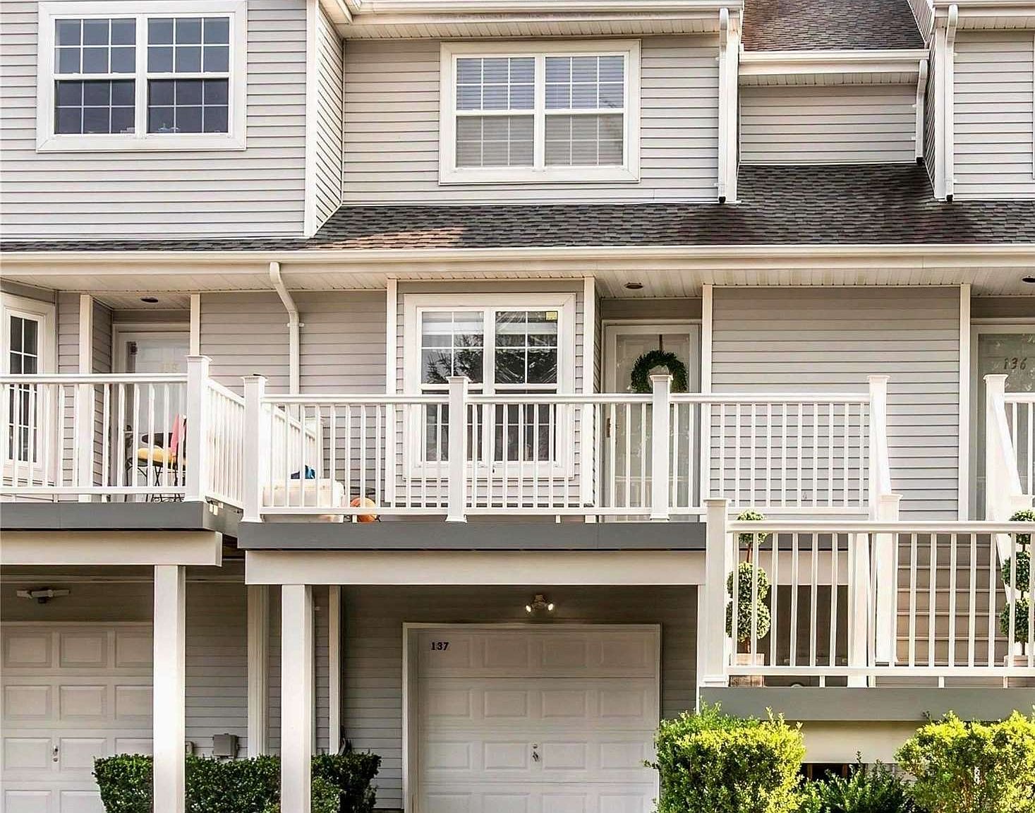 137 Windward Drive UNIT 137, Pt Jefferson, NY 11777 | Zillow