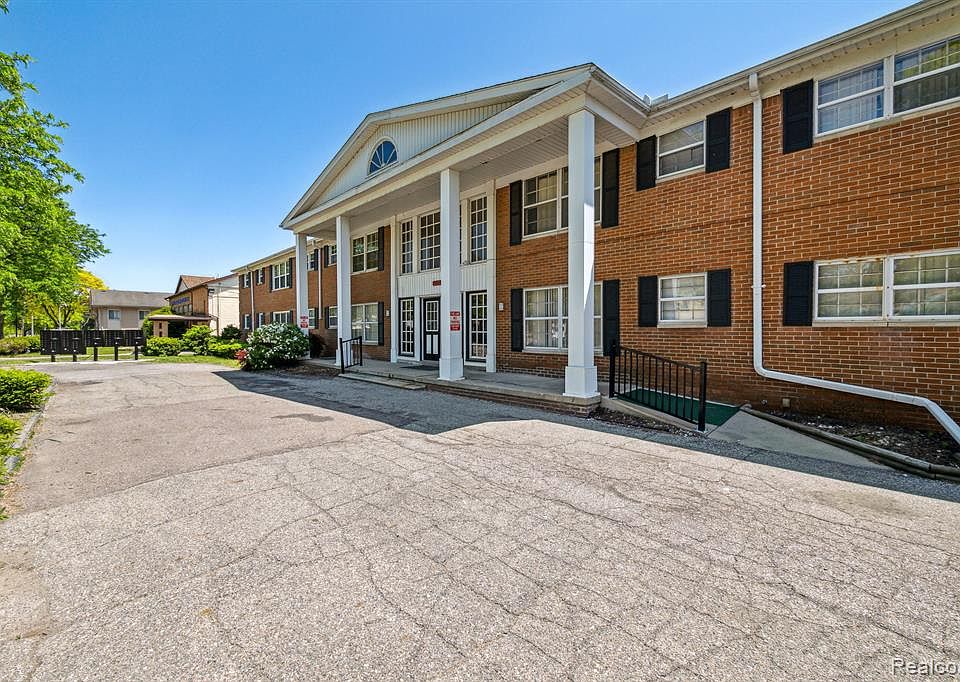 25301 Five Mile Rd Redford, MI, 48239 - Apartments for Rent | Zillow 25301 Five Mile Rd Redford, MI, 48239 - Apartments for Rent | Zillow