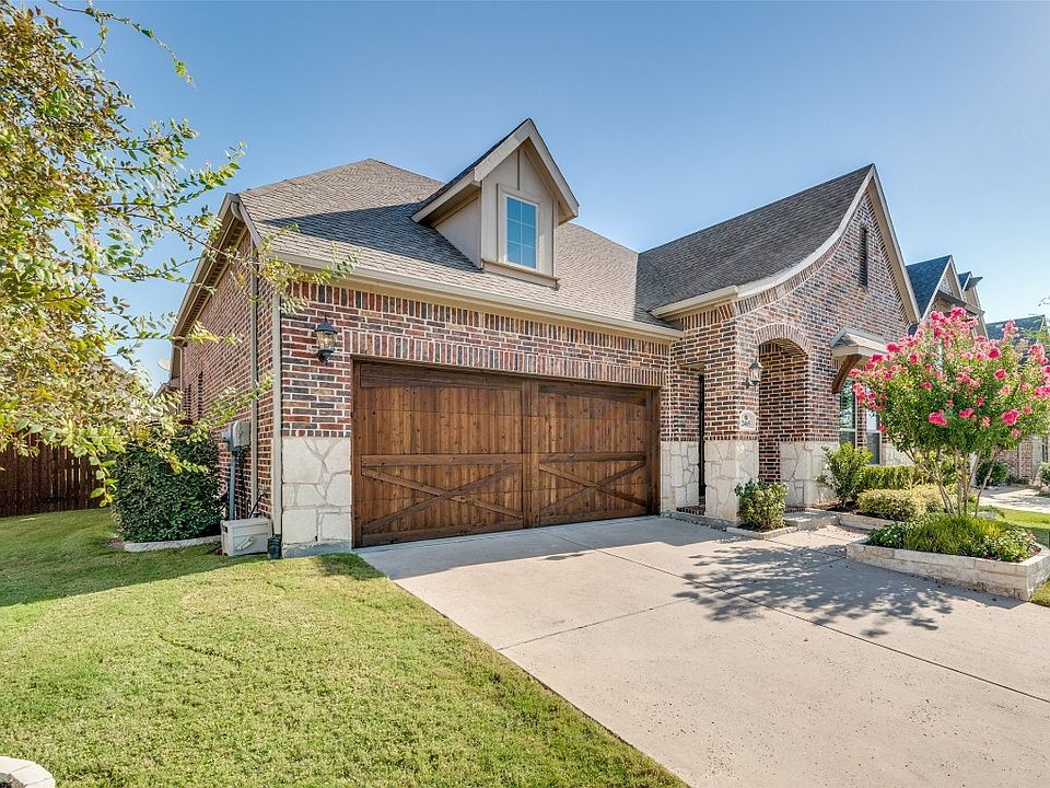 2465 Stallion St, Carrollton, TX 75010 | MLS #20395235 | Zillow