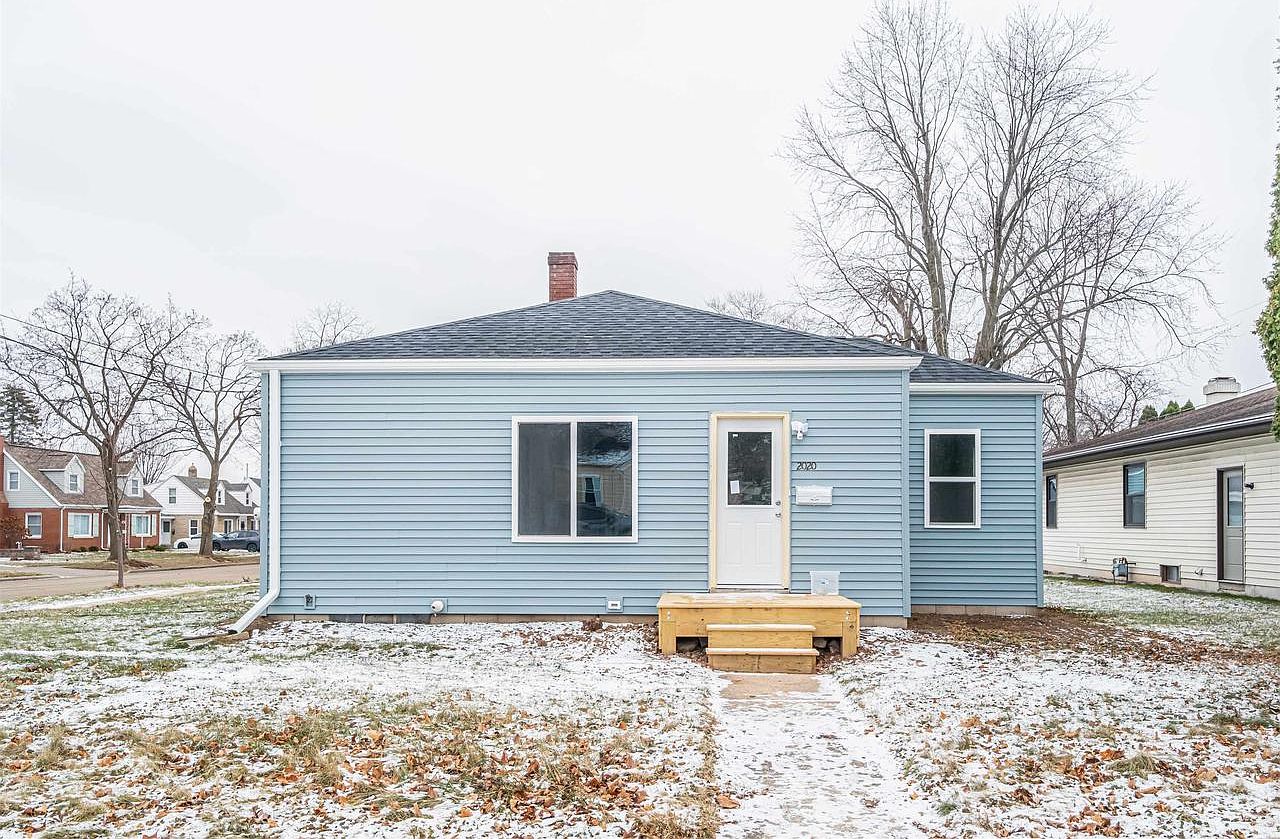 2020 North MORRISON STREET, Appleton, WI 54911 | Zillow