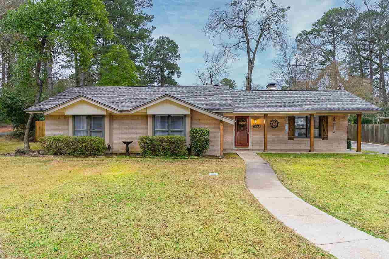 1904 Hughey Dr, Longview, TX 75601 | Zillow