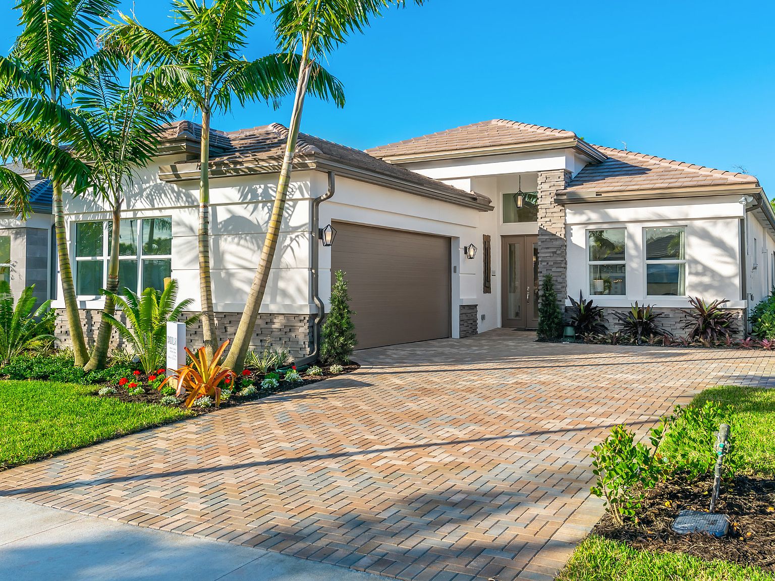 11256 Daphne Ct #45L1UR, Naples, FL 34120 | Zillow