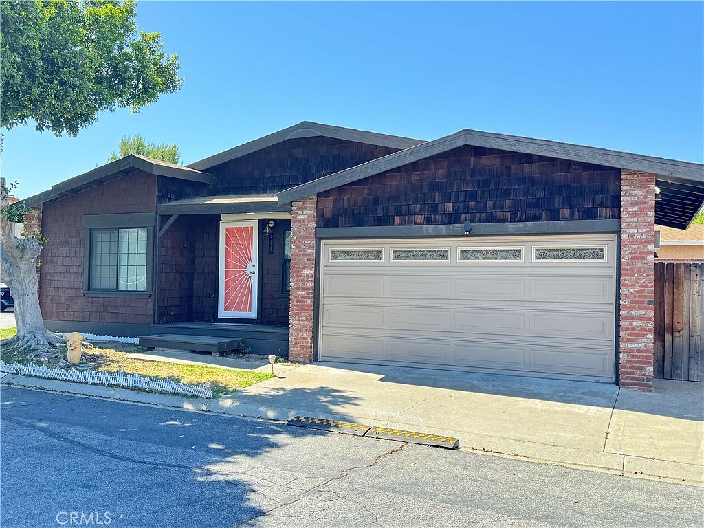 27629 Ruby Ln, Castaic, CA 91384 | Zillow