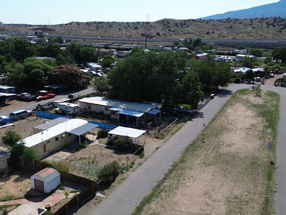 370 Charing Cross Loop, Bernalillo, NM 87004 | Zillow