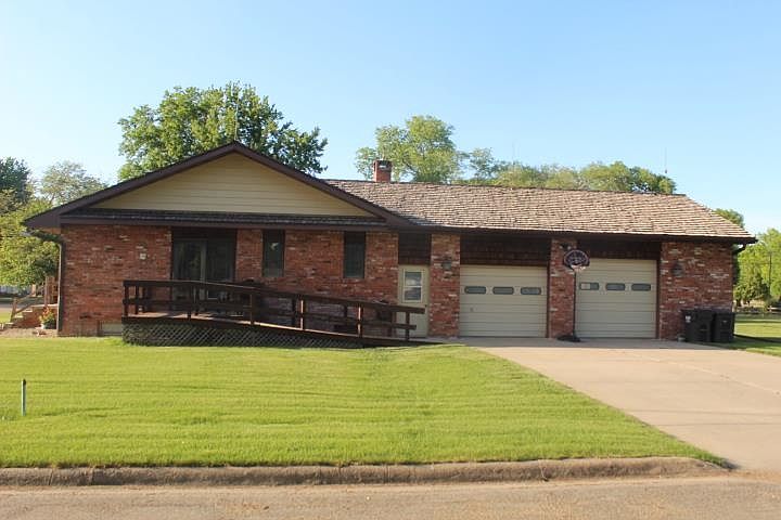 604 N B St, Edgar, NE 68935 | MLS #20230606 | Zillow