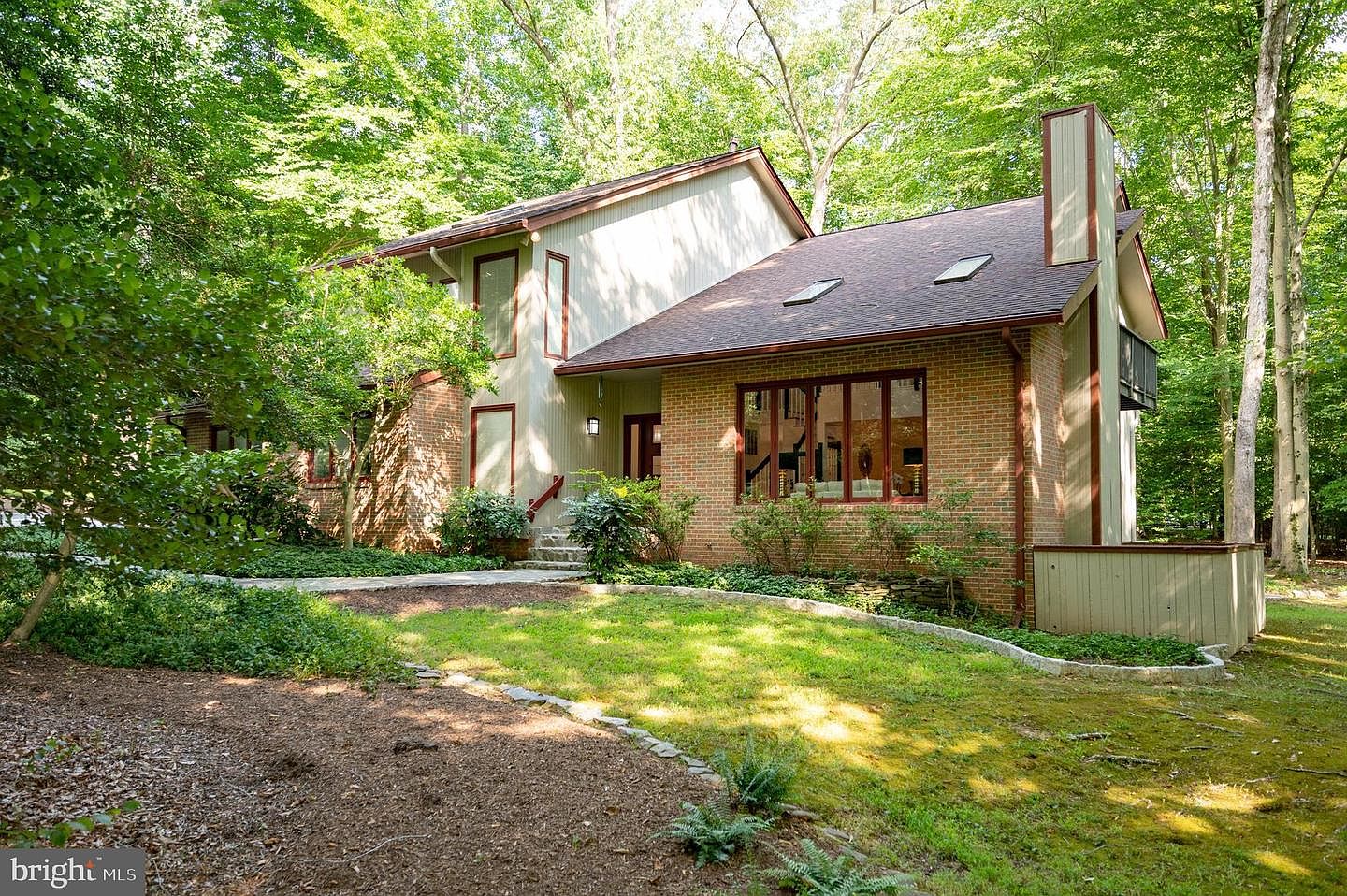 9501 Watts Rd, Great Falls, VA 22066 | Zillow