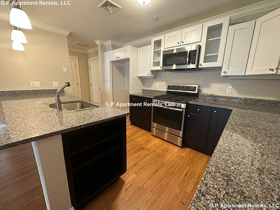 The Armory Apartments - 286 Main St Woburn MA | Zillow