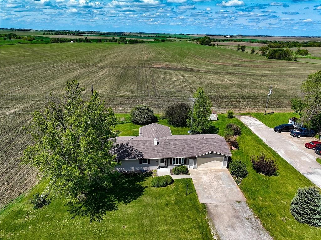 210 W 2nd St, Fairview, KS 66425 | Zillow