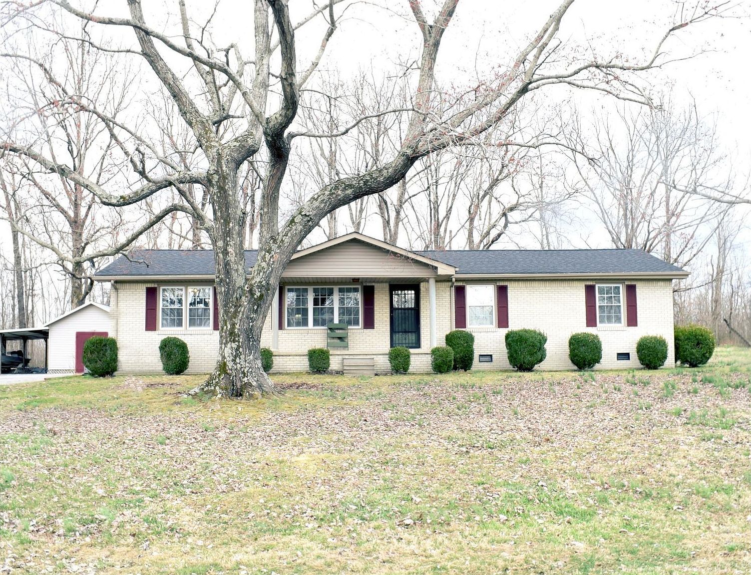 140 Jan Cir, Tennessee Ridge, TN 37178 | Zillow