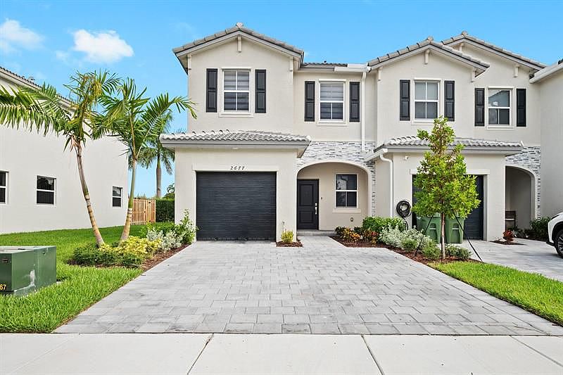 2701 SE 10th St, Homestead, FL 33033 | Zillow