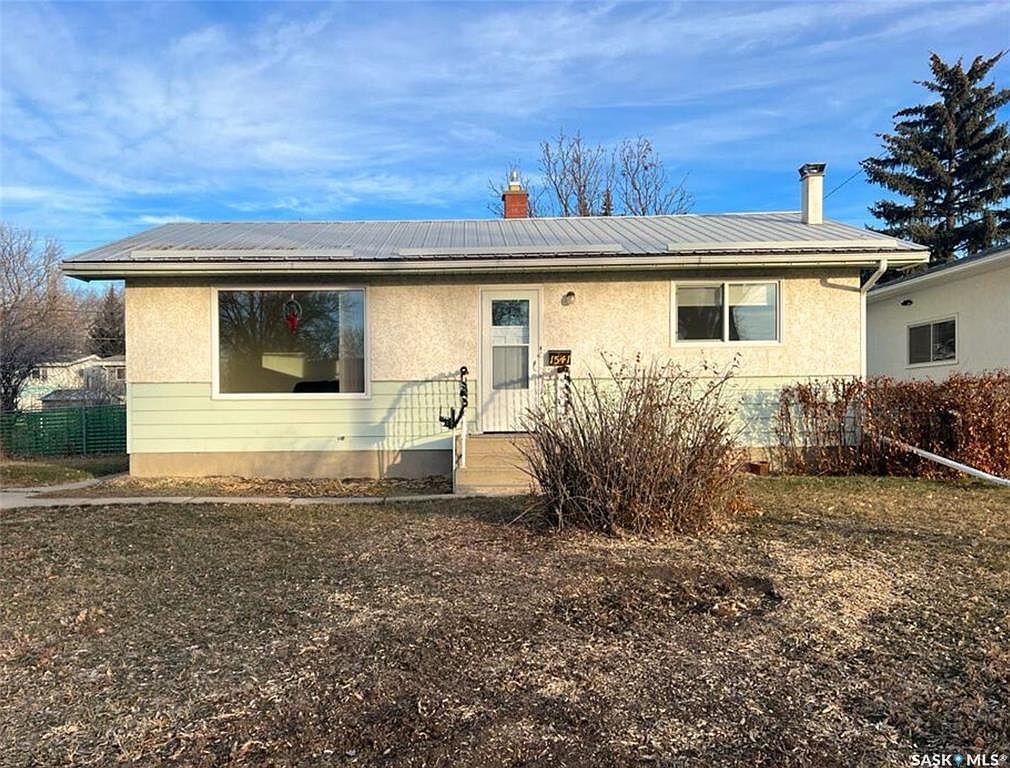 1541 Winnie STREET, Swift Current, SK S9H 1R4 | MLS #SK954905 | Zillow